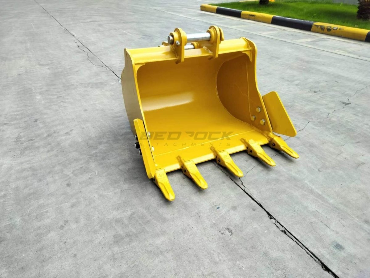 30in Heavy Duty Excavator Bucket fits CAT 304 Excavator - Bedrock ...