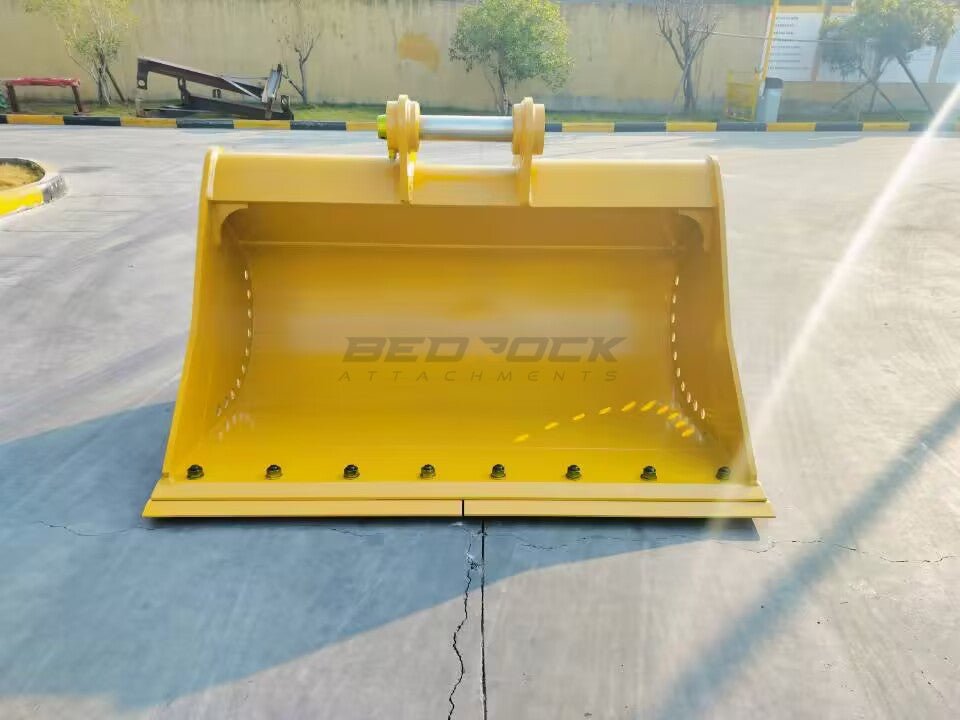 70” Excavator Cleaning Bucket fits CAT 320 Excavator - Bedrock Attachments