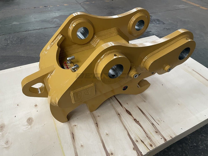 CAT OEM Unused Coupler, 3880067 COUPLER GP QUICK B LINKAGE - Bedrock ...